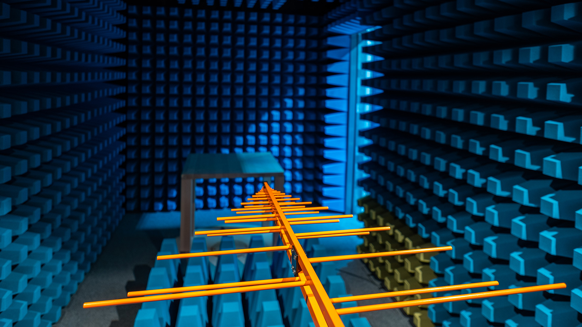 How Do You Power Reliable EMC Immunity Testing? - Maury Microwave